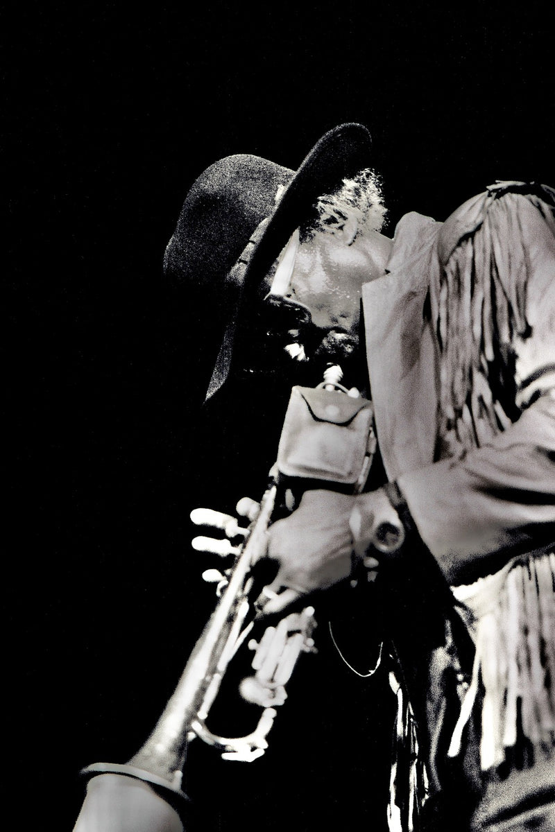 Miles Davis at Hammersmith Odeon in London 1983 – STEVE RAPPORT PHOTOGRAPHY
